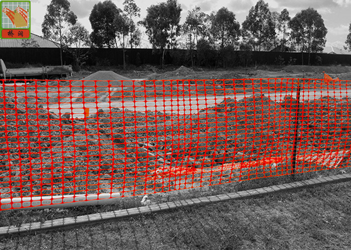 Orange Color Plastic Construction Netting , 1.2m Width Construction ...
